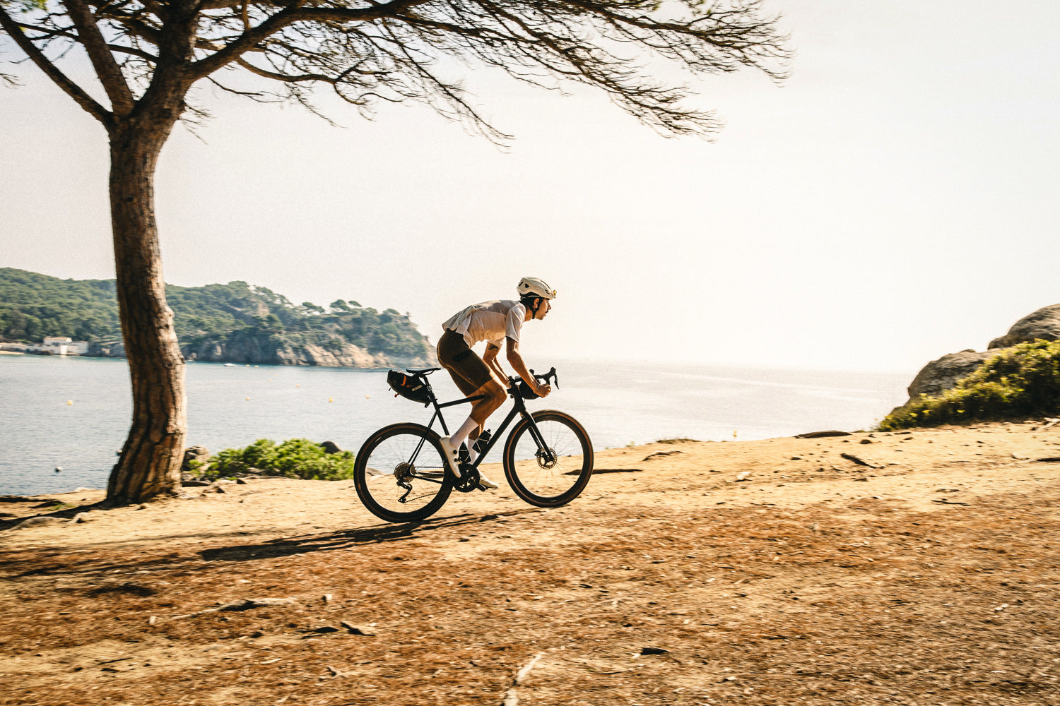 Epic Sports - Premium Cycling Gear for Performance and Comfort